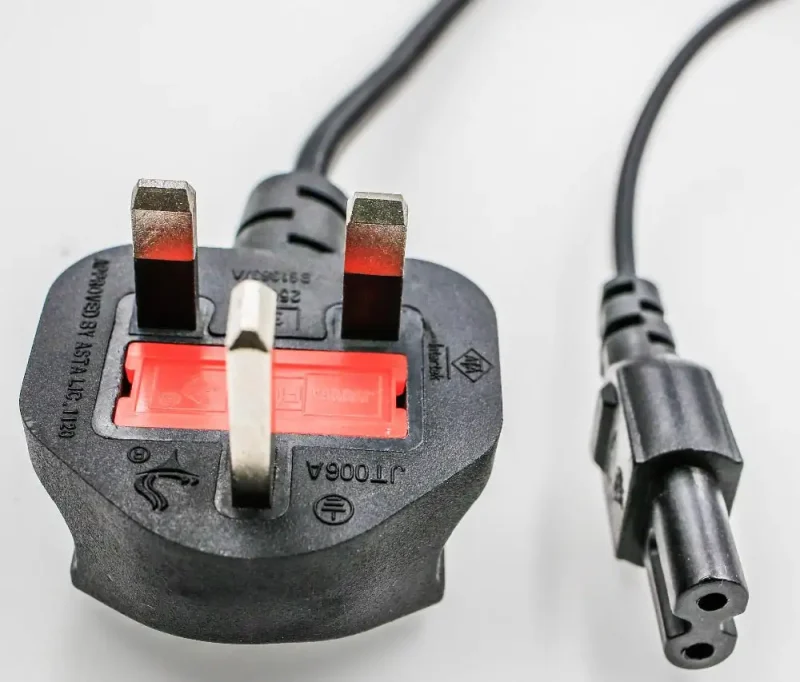 UK Power Lead BS 1363 Plug to IEC C7 Connector | ASTA Certified Mains ...