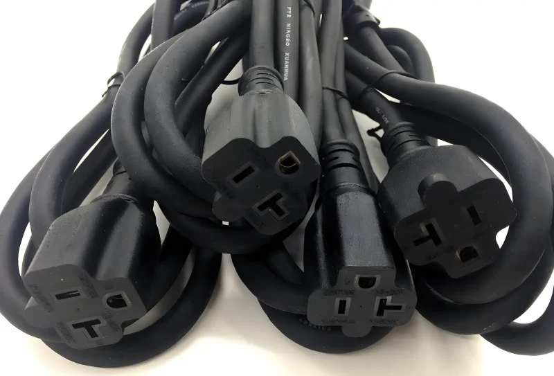 NEMA 5-20 Extension Cord, 5-20P Male Plug to 5-20/5-15R Female ...